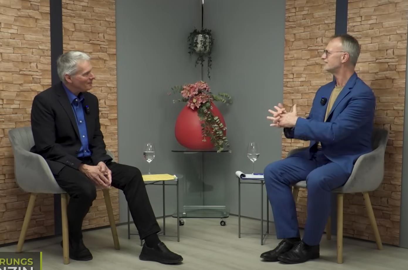 Der Kampf für Menschlichkeit und Ethik in der Medizin | Dr. med. Björn ...